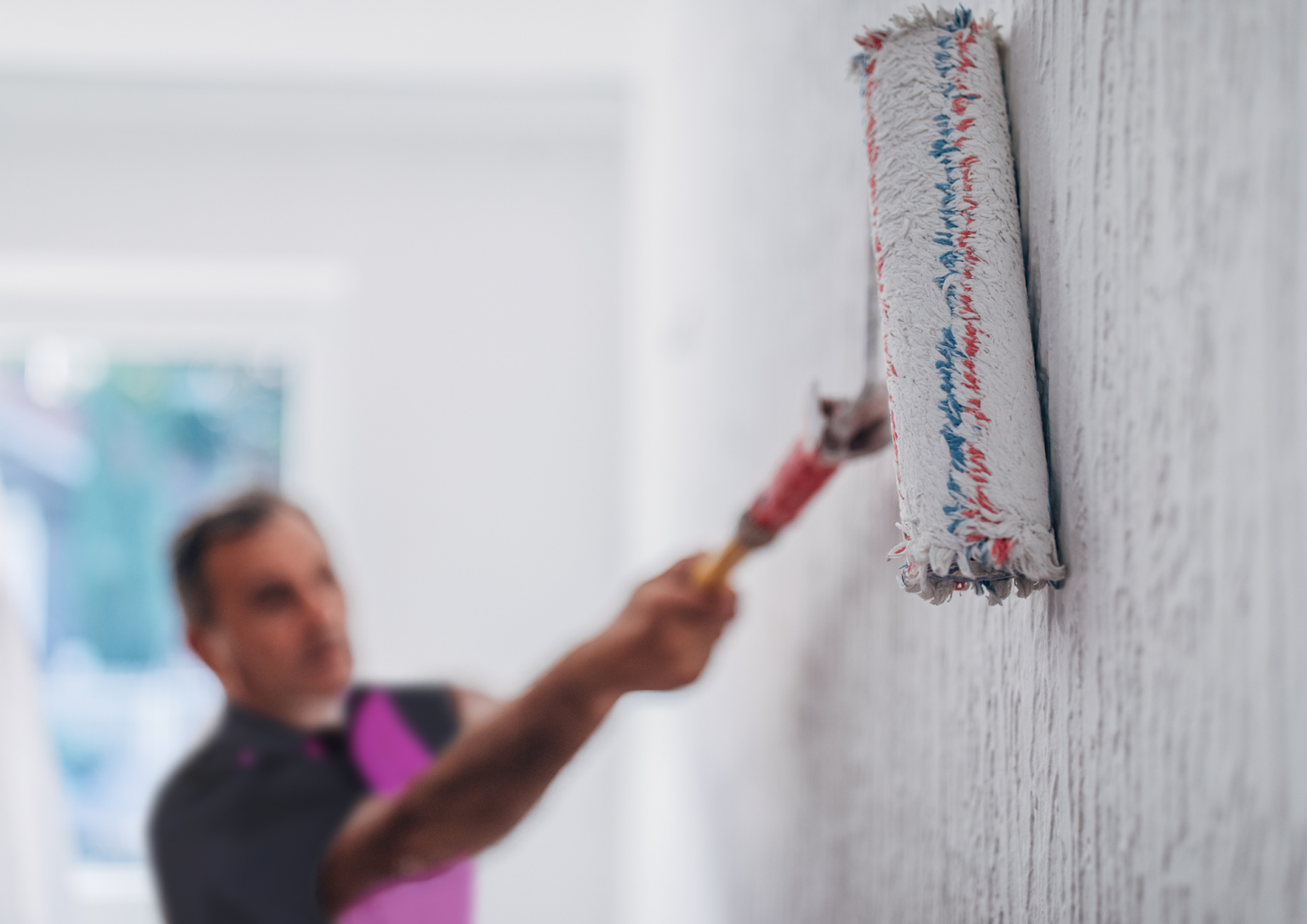 How Long Should You Wait Between Coats of Paint? A Complete Guide ...